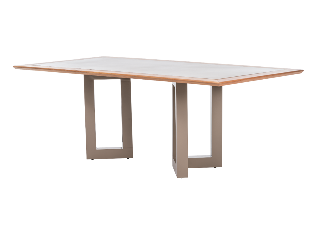 Mesa Arezzo – Lovato