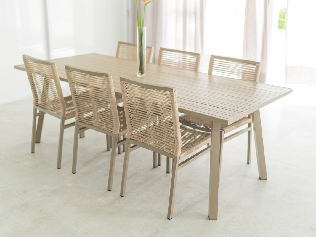 Mesa Linea | Retangular | Lovato | Móveis Para Área Externa