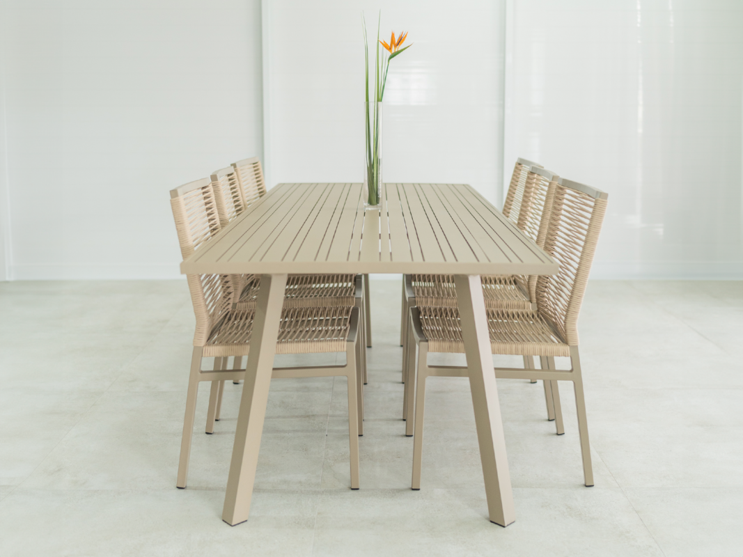 Mesa Linea | Retangular | Lovato | Móveis Para Área Externa